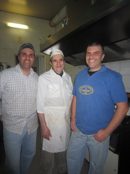 Bagnoli, da Umberto Tavola Calda: 60 anni di cucina napoletana verace ...