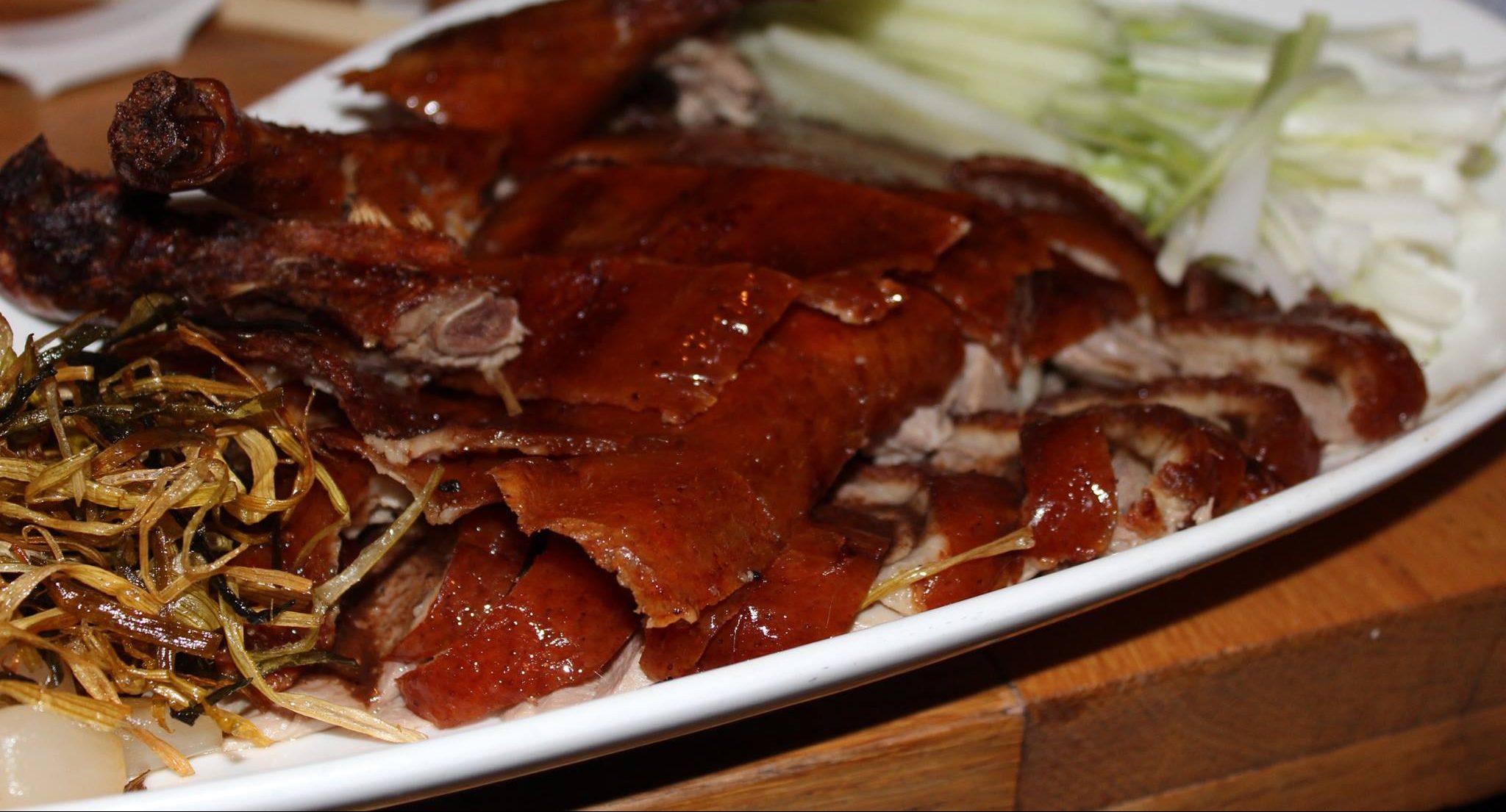 Red Farm a New York, cucina cinese contaminata e l'anatra pechinese che ...