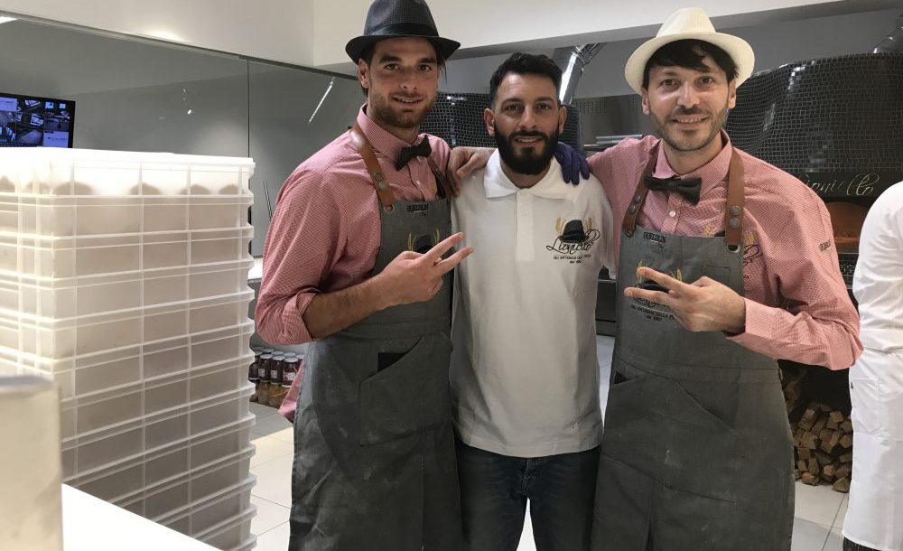 Pizzeria Lionello: la nuova sede di Salvatore Lioniello a Succivo ...