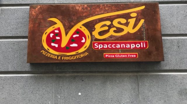 La storica pizzeria Vesi porta Napoli a Caserta, aprendo nel cuore ...