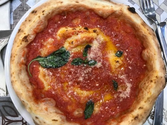 Pizzeria Cafasso dal 1953 a Fuorigrotta, una sosta all’insegna della ...