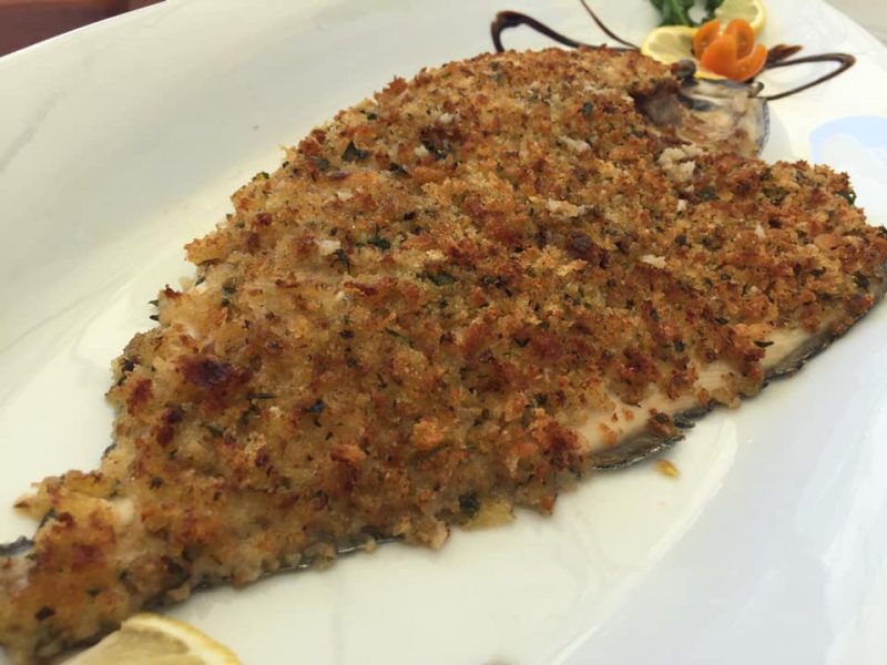 Lido Delphinus, il mare e la cucina sulla spiaggia del Cilento a due ...