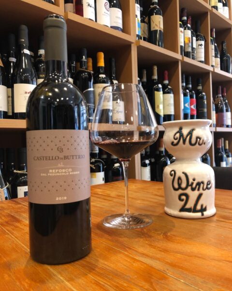Mr Wine 24 a Caserta, un nuovo riferimento per gli amanti del vino