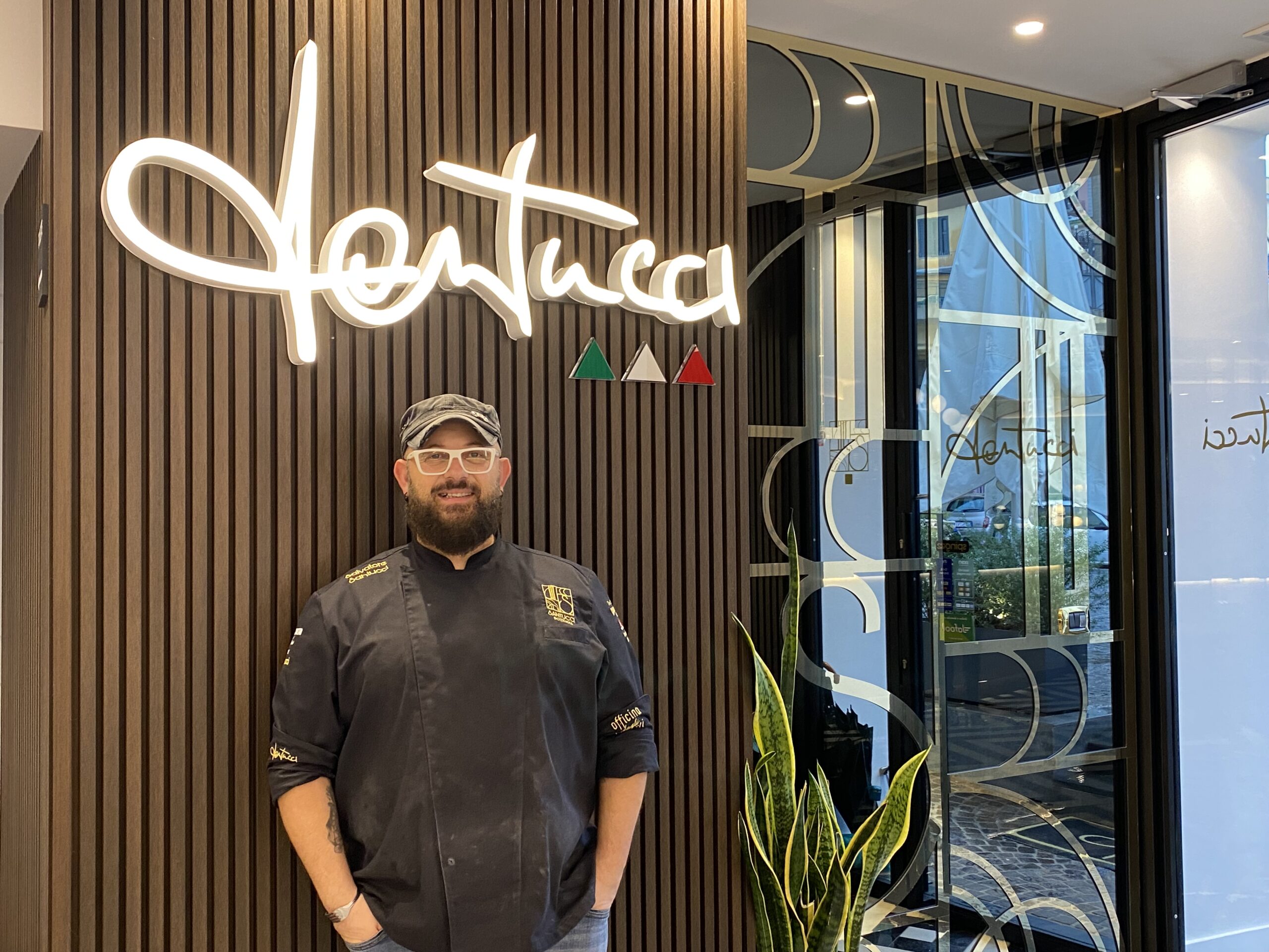 La Pizzeria di Santucci a Pozzuoli porta lo stile napoletano