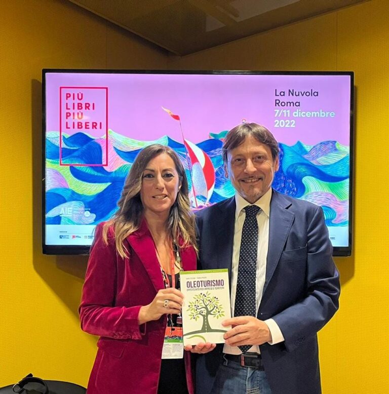 Oleoturismo, il libro di Dario Stefàano e Fabiola Puliieri