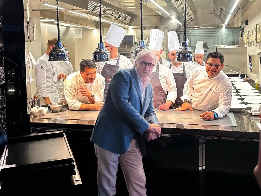 Al Comandante di Napoli Ducasse presenta il Romeo Roma