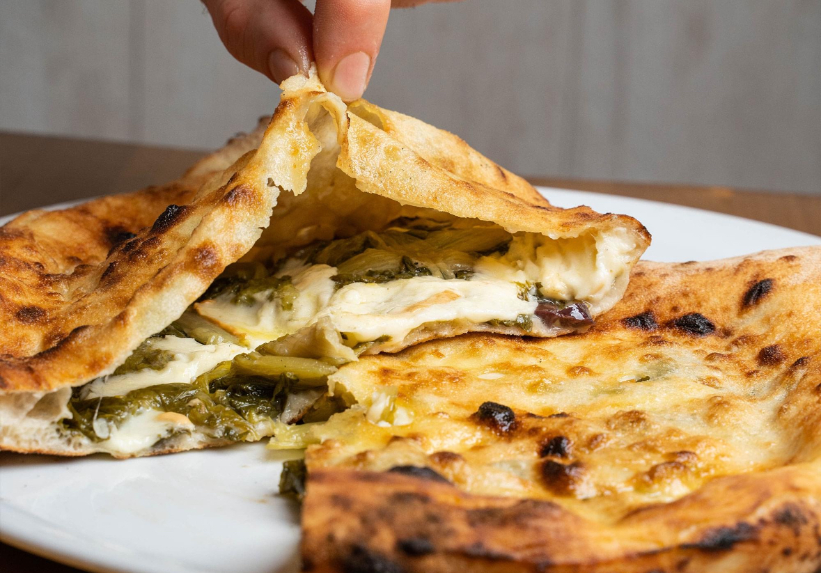 Dove mangiare il calzone con la scarola: 30 indirizzi giusti