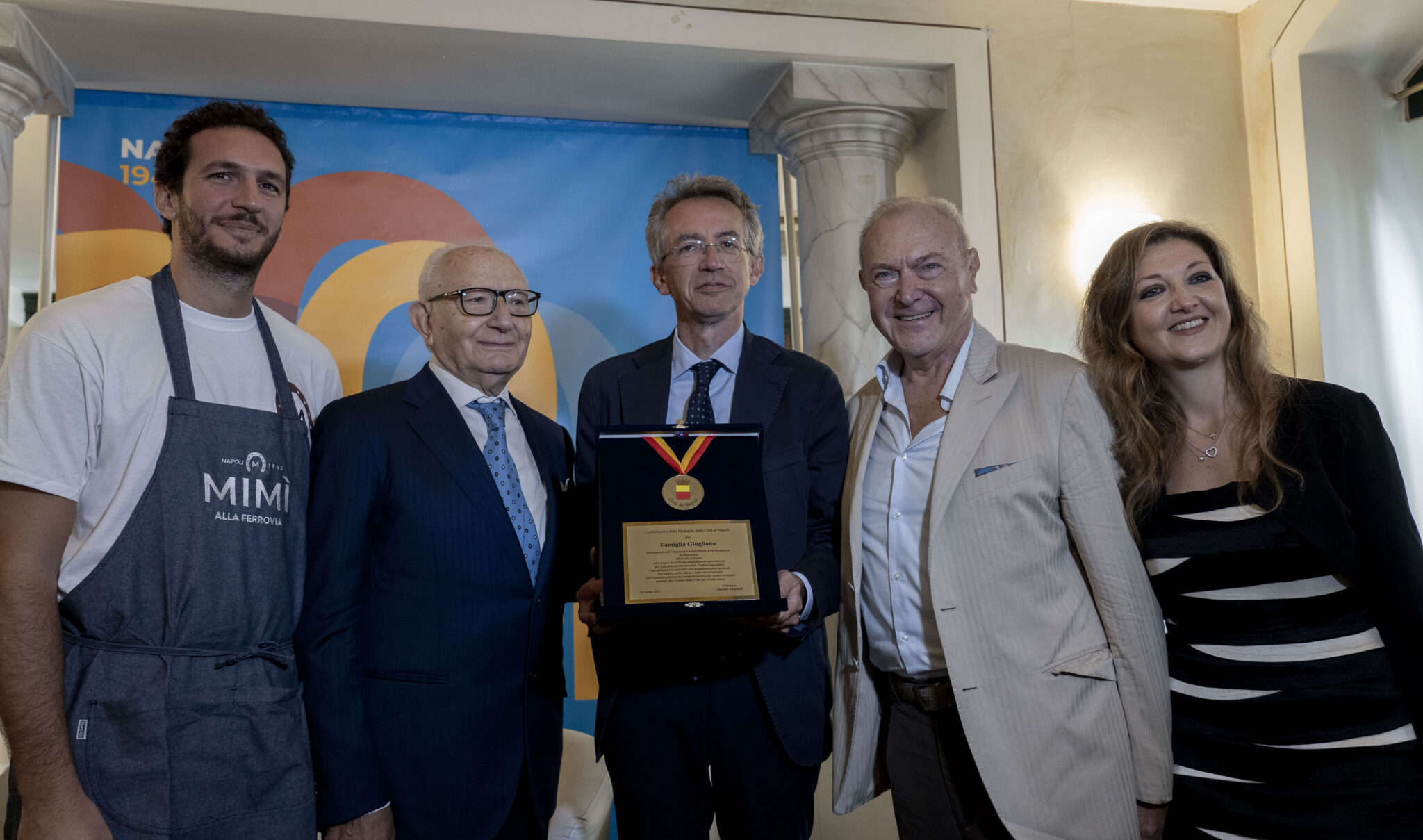 Napoli, Mimì alla Ferrovia racconta i suoi primi 80 anni con una storia di famiglia, cucina e ...